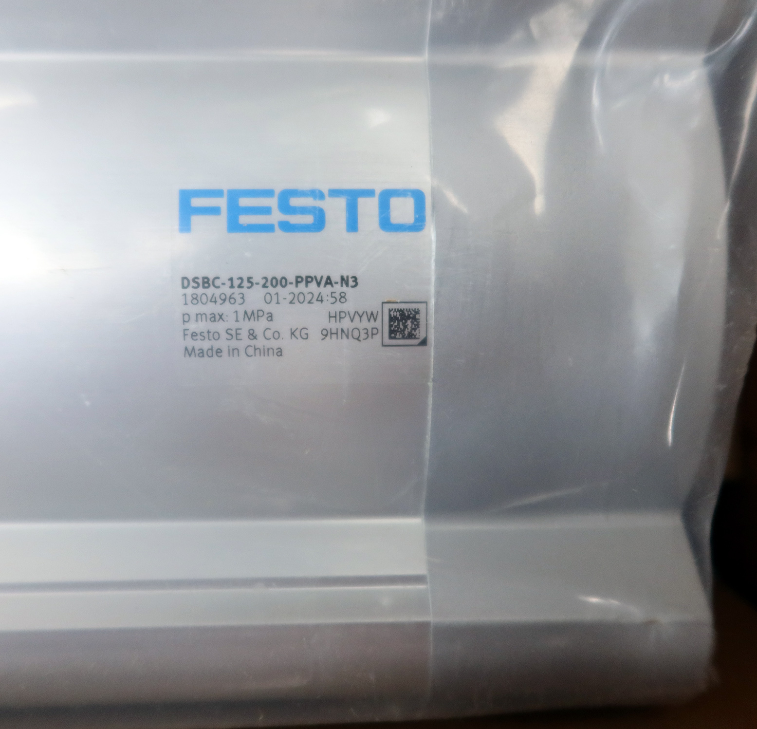 FESTO DSBC-125-200-PPVA-N3 1804963 ISO cylinder