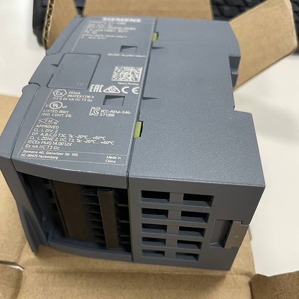 Siemens S7 1200 PLC SM 1231 Thermocouple Input Module 6ES7231-5QD32-0XB0